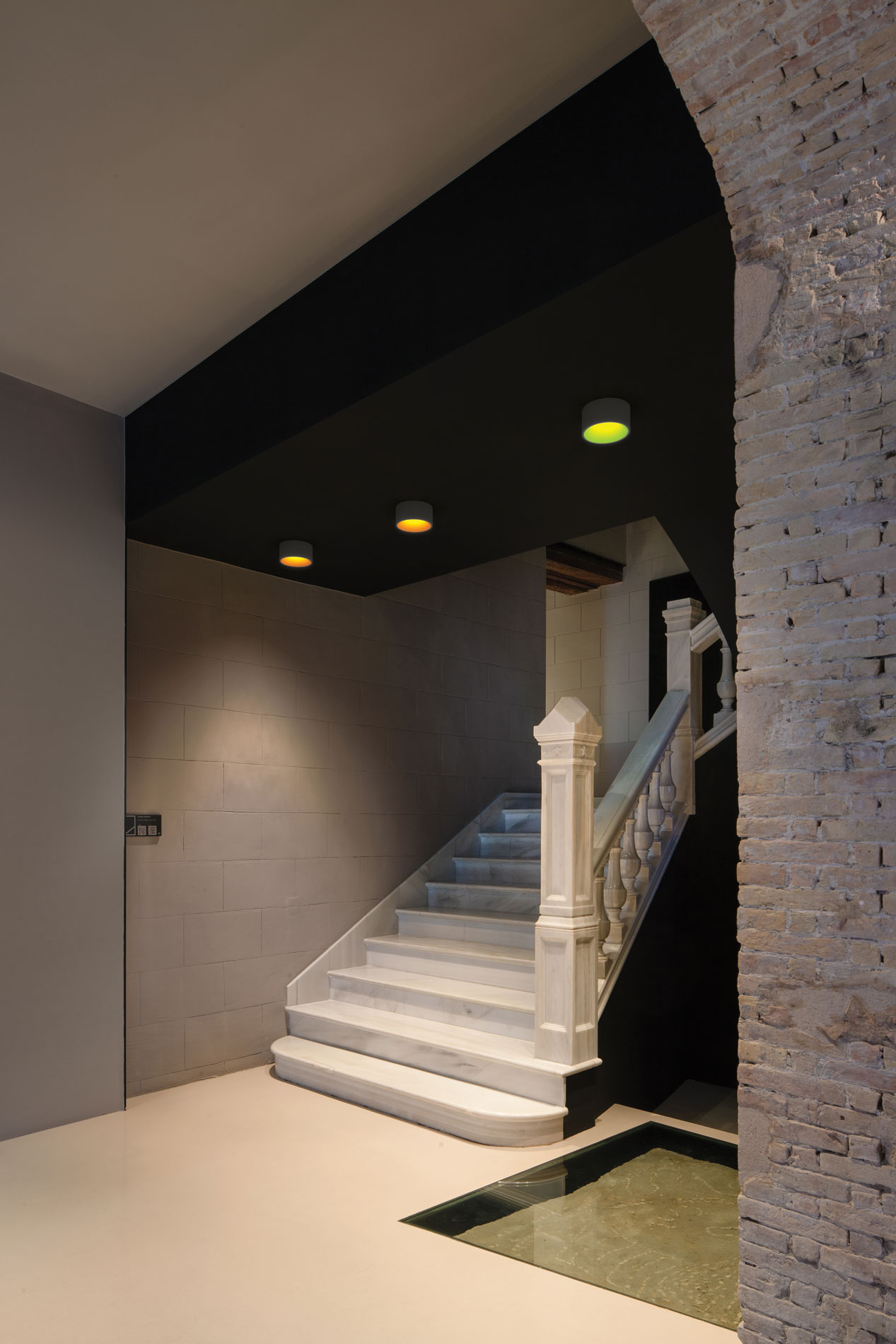 VIBIA DOMO CEILING 8200 - 2700K - white